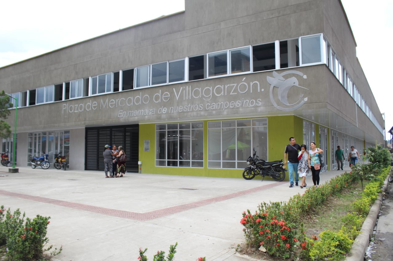 En Villagarzón, Gobernadora entrega la mejor Plaza de Mercado del Sur ...