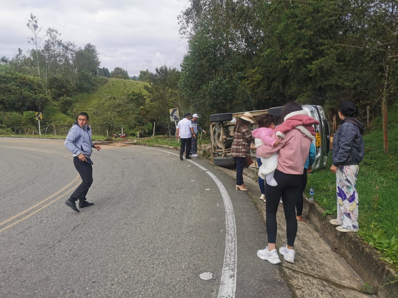 Nuevo accidente en la vía El Encano - Santiago - MiPutumayo Noticias